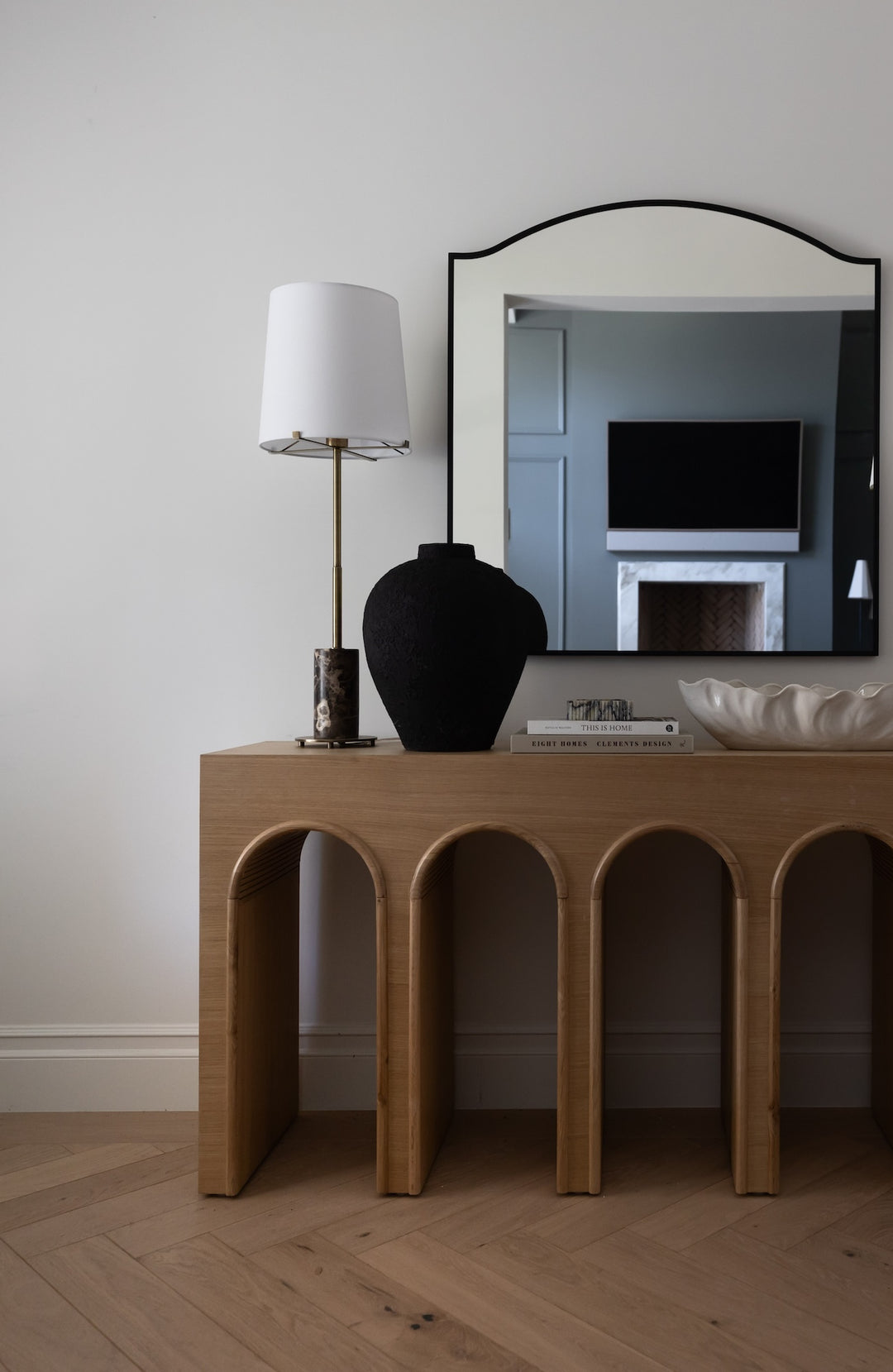 Enzo Console