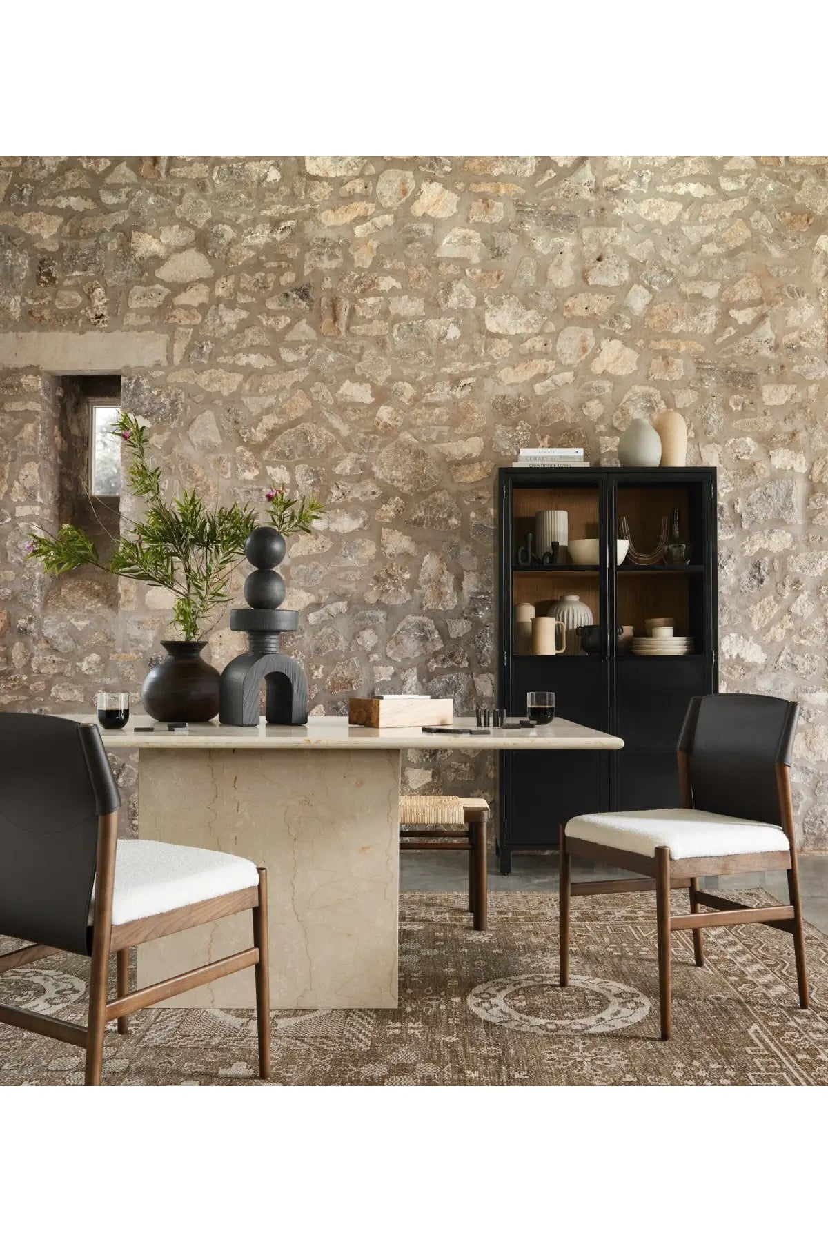 Arum Dining Table