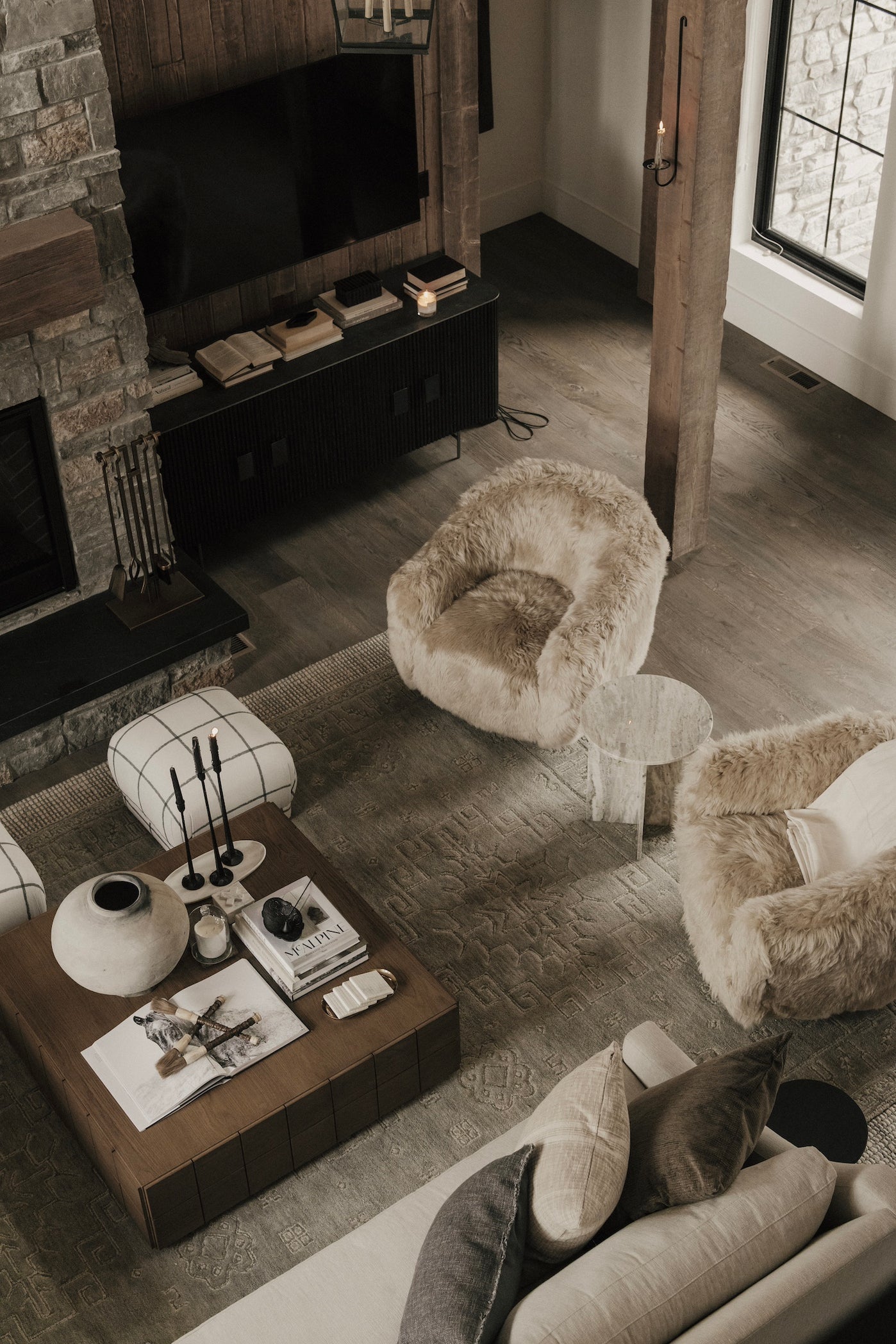 #EdgyEnglishCottage - THELIFESTYLEDCO Shop